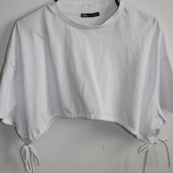 Zara | Tops | Zara Cropped Tshirt With Drawstring Adjustable Bottom ...